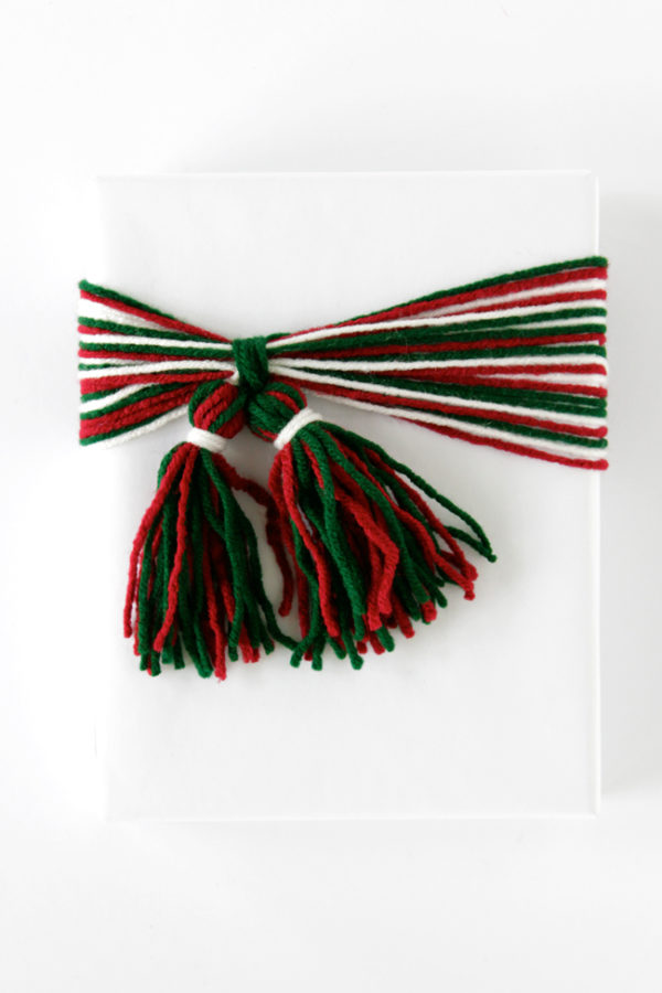 Yarn Tassel Gift Wrap 2 Ways
